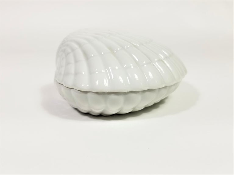 France Porcelain Ceramic Clam Shell Midcentury For Sale at 1stDibs