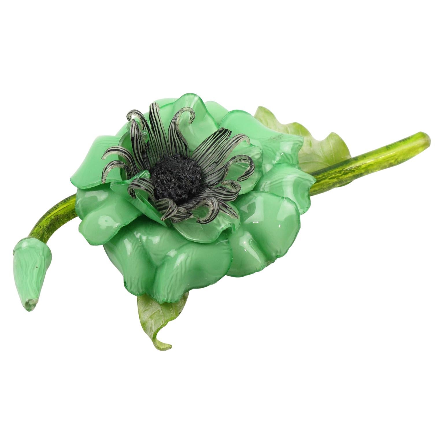Francoise Montague by Cilea Green Flower Resin Pin Brooch For Sale at ...