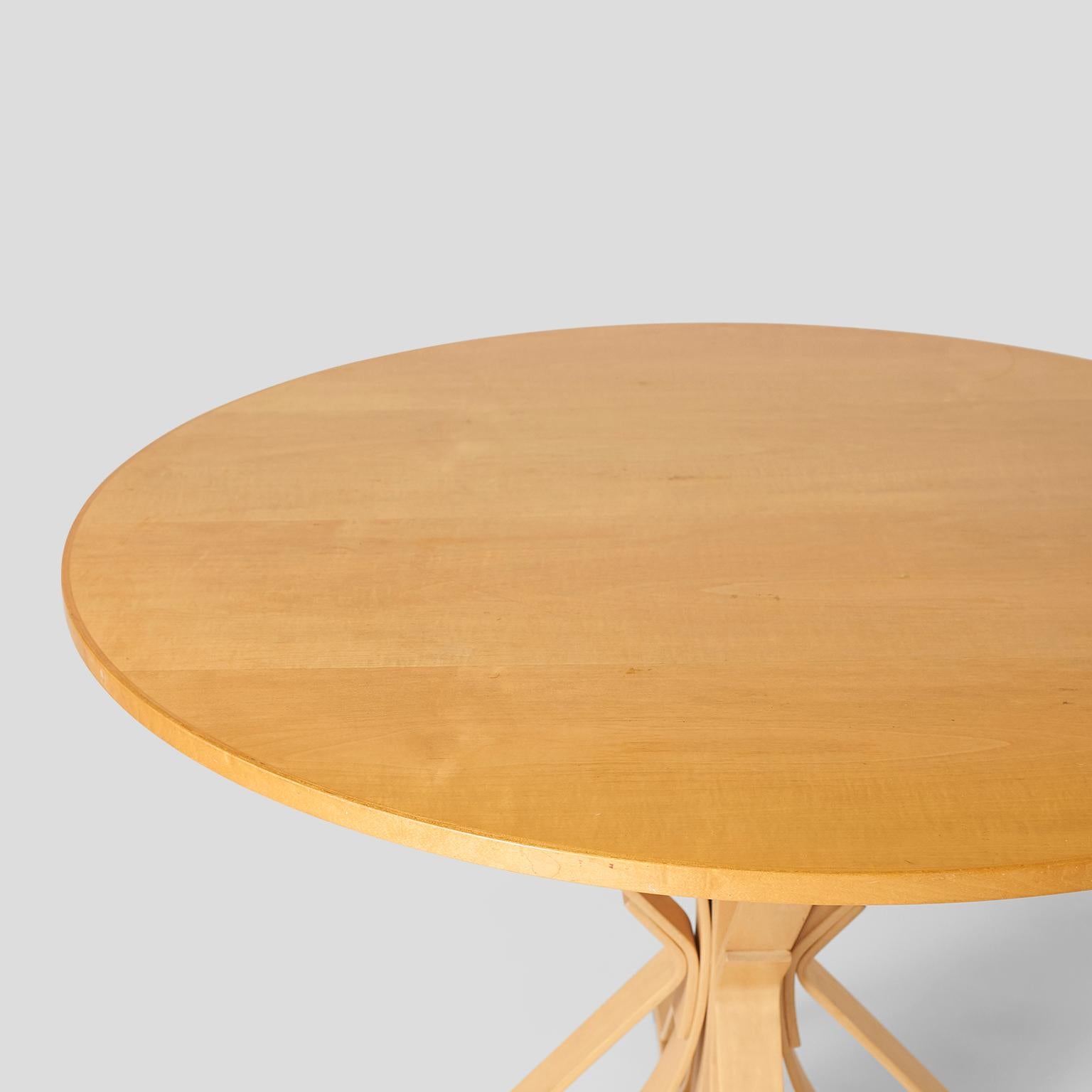 Frank Gehry “Face Off” Wood Top Dining Table For Sale at 1stDibs