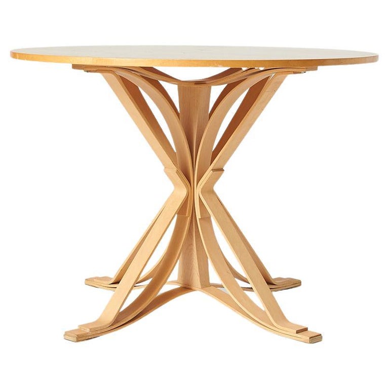 Frank Gehry “Face Off” Wood Top Dining Table For Sale at 1stDibs ...