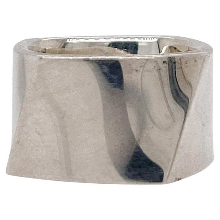 Frank Gehry Tiffany and Co. Sterling Silver Torque Ring For Sale at 1stDibs