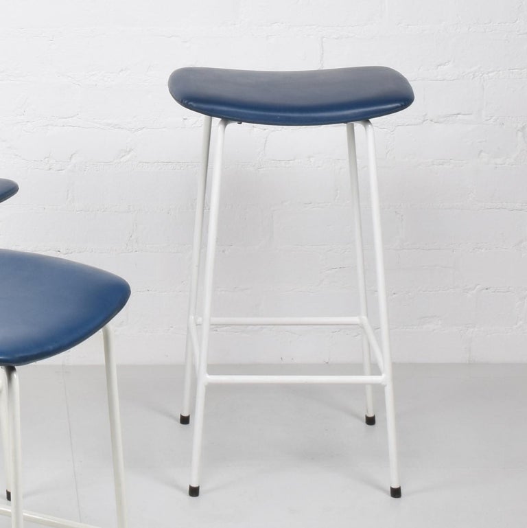 Frank Guille for Kandya, single ‘Program’ stool, C. 1958, high version For Sale at 1stDibs
