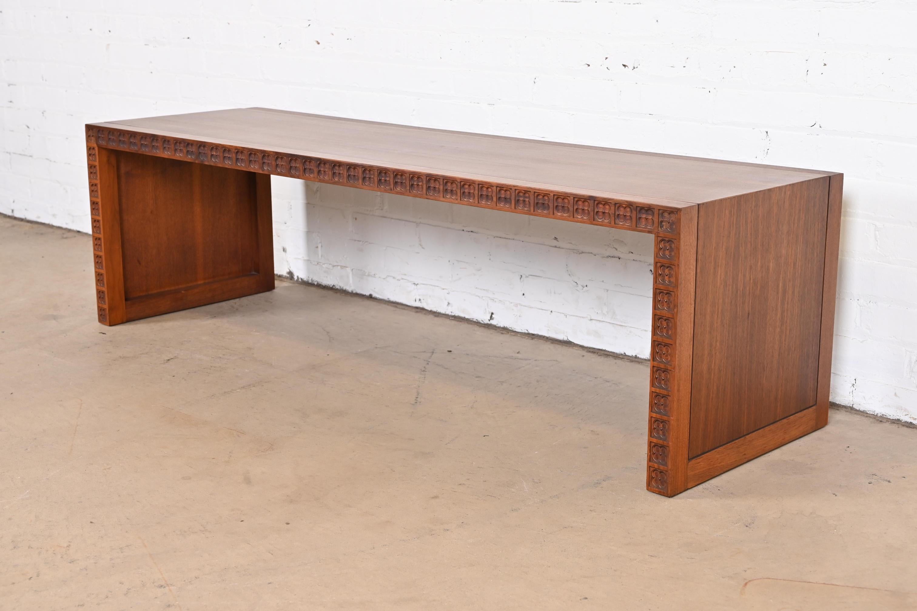 Frank Lloyd Wright Style Mid-Century Modern Walnut Bench or Coffee Table at 1stDibs