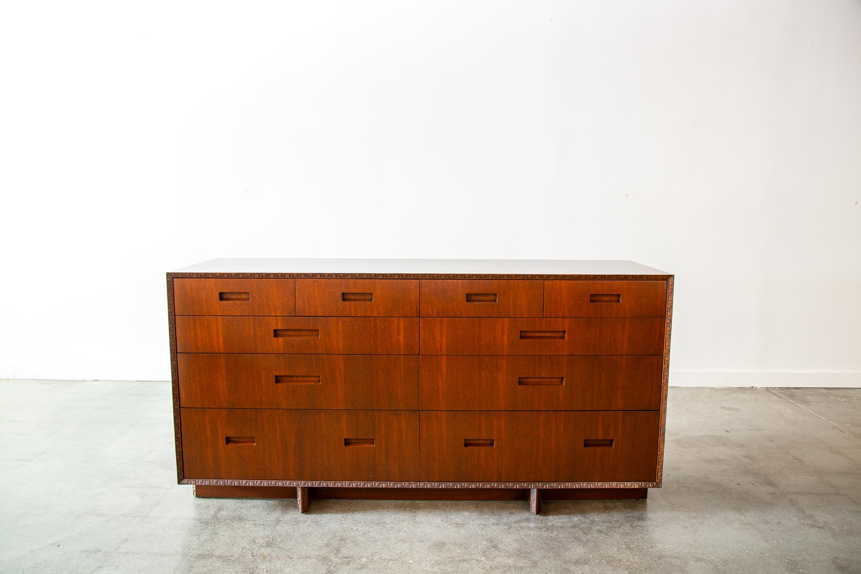 Frank Lloyd Wright Taliesin 10 drawer Dresser for Heritage Henredon in ...