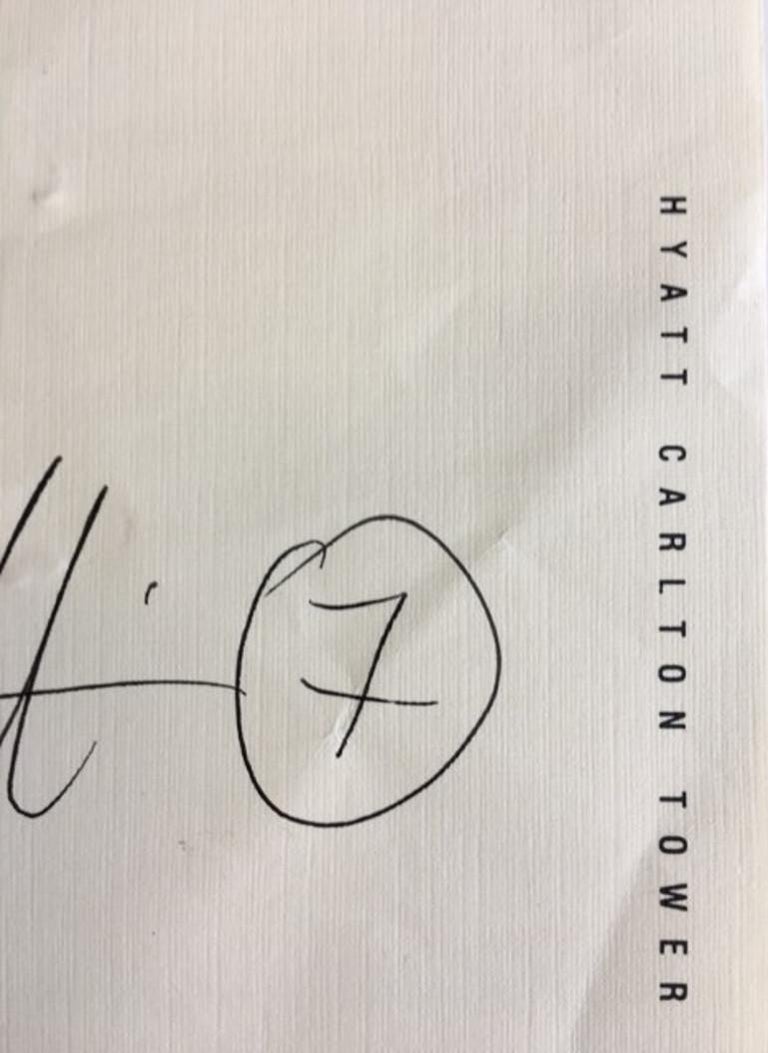 Jockey Frankie Dettori Autograph on Paper For Sale at 1stDibs