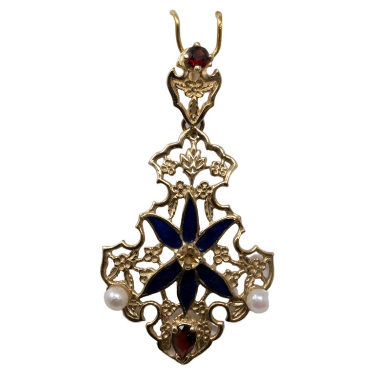 Franklin Mint 14k Gold Enamel Pearls Garnet Pendant For Sale at 1stDibs