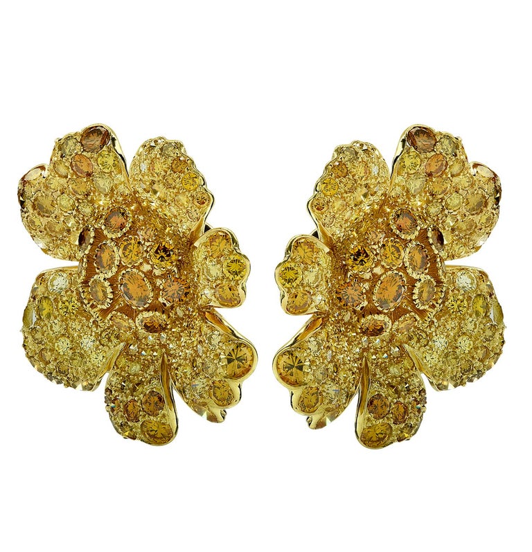 Fred Leighton Fancy Intense Yellow Diamond Flower Clip-On Earrings For ...