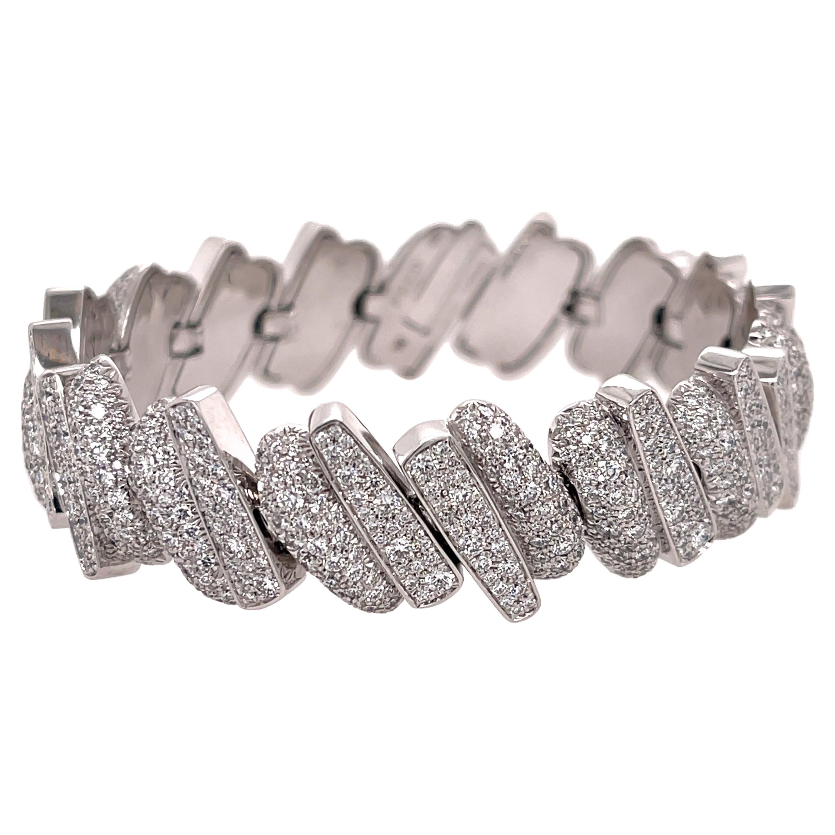 Chatila Jewelry - 2 For Sale at 1stdibs | chatila jewellers, chatila ...