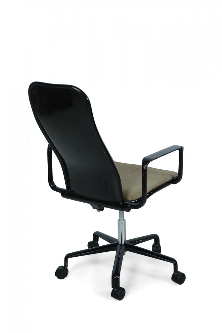 Fred Scott "Supporto" 1970's Black Metal Office Chair by Hille ...