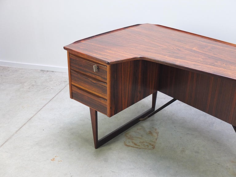 Freestanding 'Rosewood' Boomerang Desk by Peter Løvig Nielsen for Løvig ...