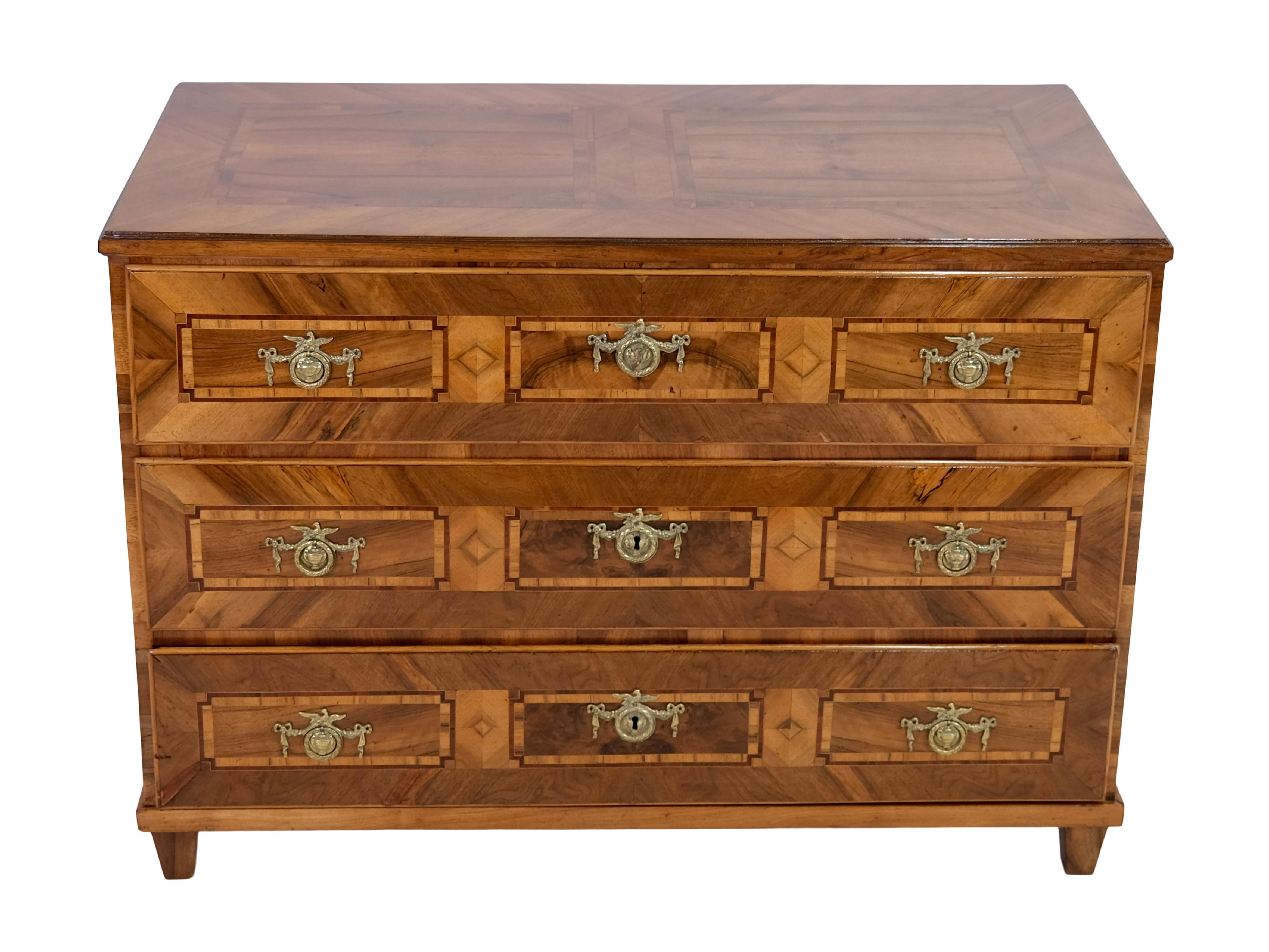 French 1780s Louis Seize XVI Commode in Nut Wood with Inlays in Fruit ...