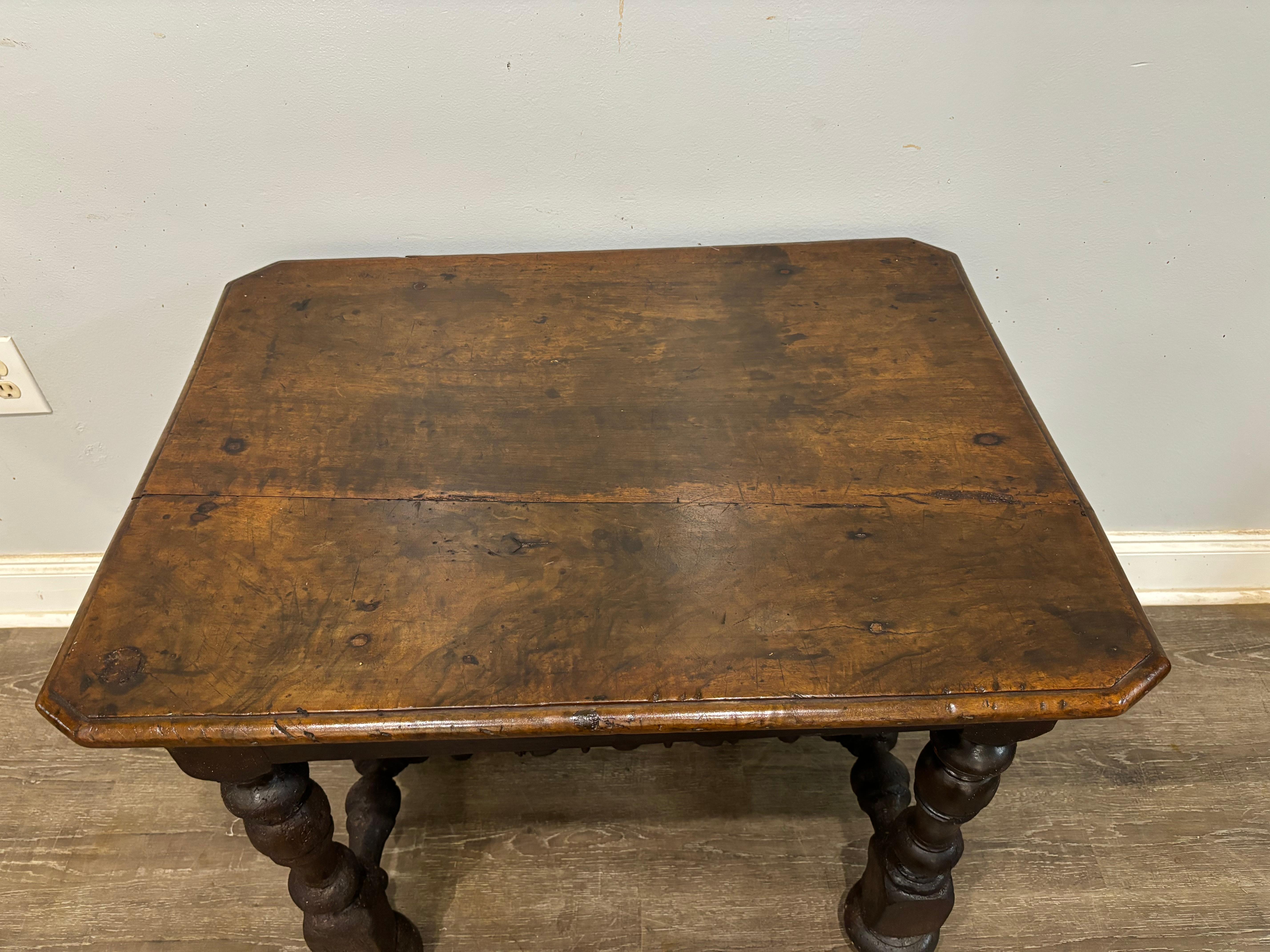 French 17th Century Small Table For Sale at 1stDibs