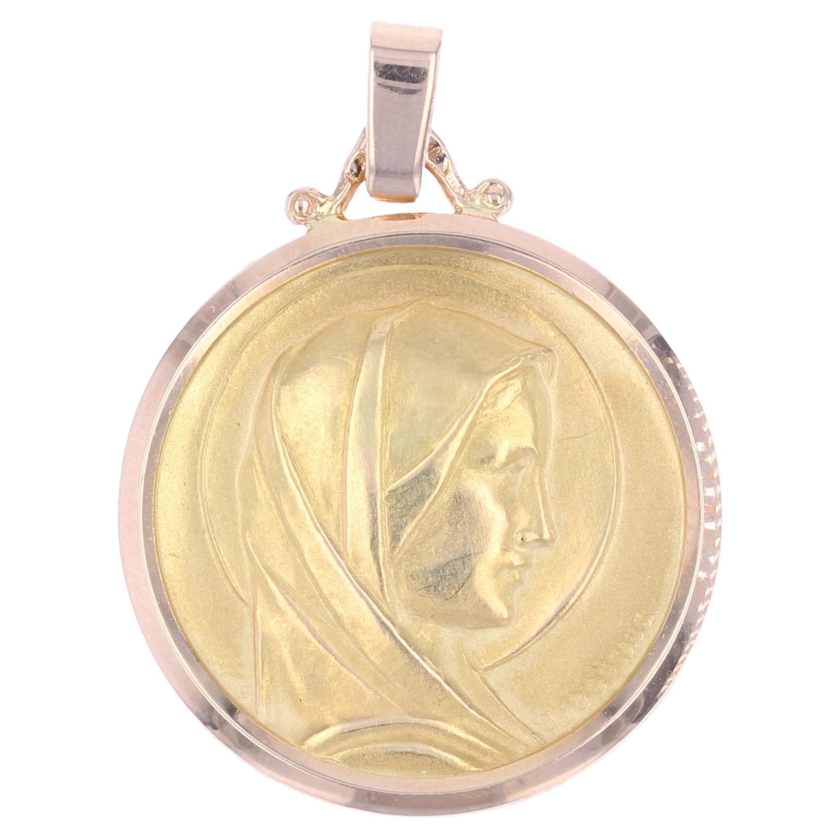 Antique 18 Karat Yellow Rose Gold Haloed Virgin Mary Medal For Sale at ...