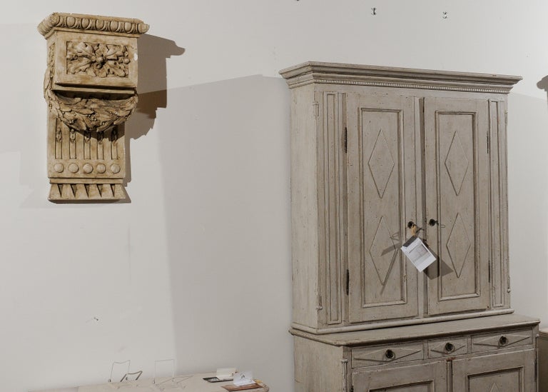 French 1830s Louis-Philippe Period Stucco Wall Bracket Decoration with ...