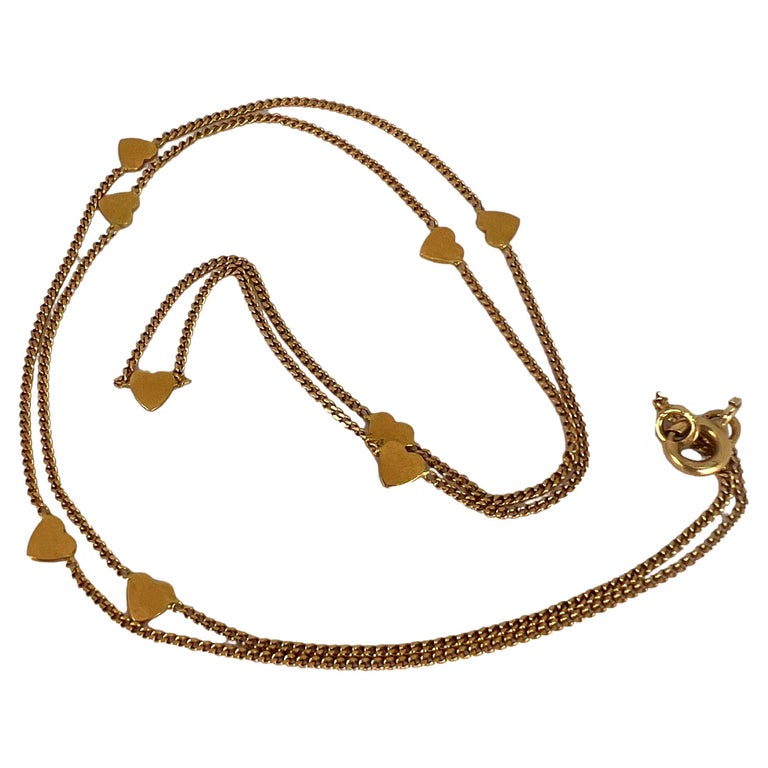 French, 18K Yellow Gold Love Heart Link Chain Necklace For Sale at 1stDibs