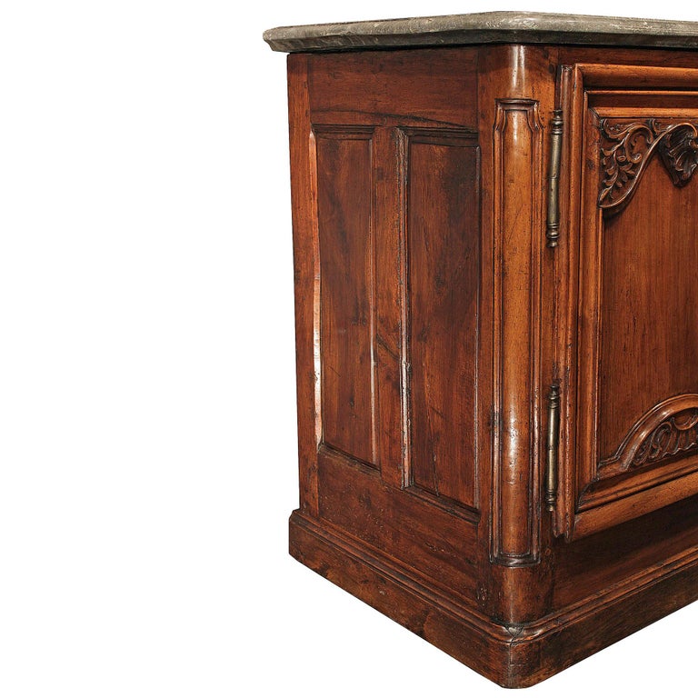 French 18th Century Louis XV Period Walnut Buffet De Château, from ...