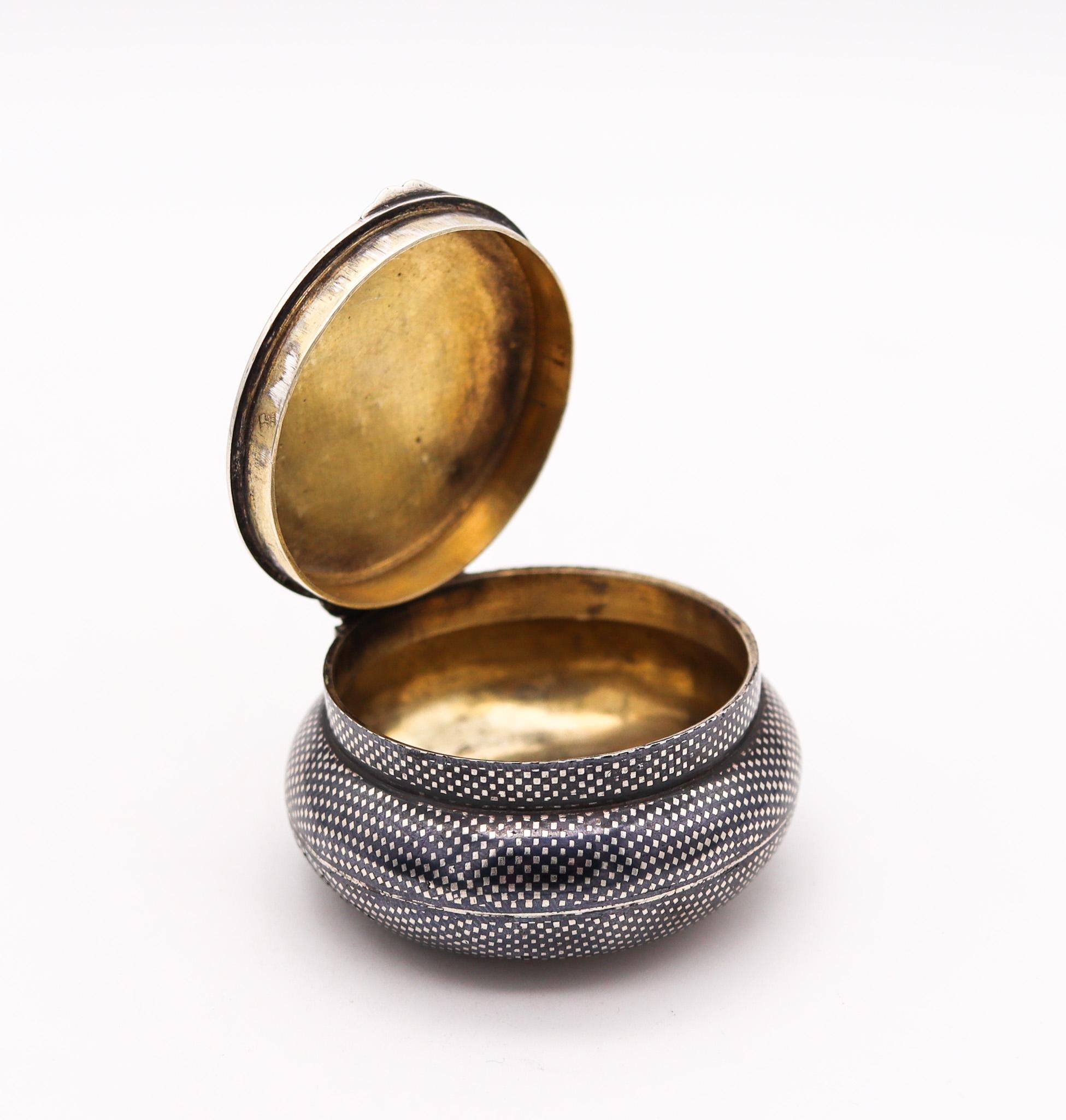French 1900 Round Bombe Snuff Box with Niello Checkerboard Design in ...