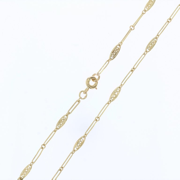 French 1900s 18 Karat Yellow Gold Filigree Chain For Sale at 1stDibs