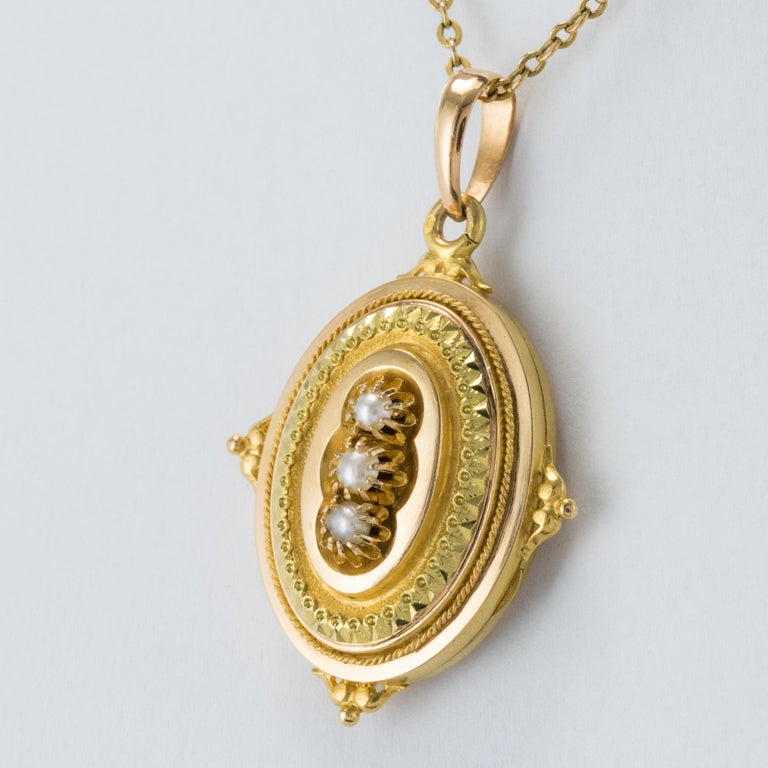 French 1920s Cultured Pearl 18 Karat Yellow Gold Locket Pendant at 1stDibs
