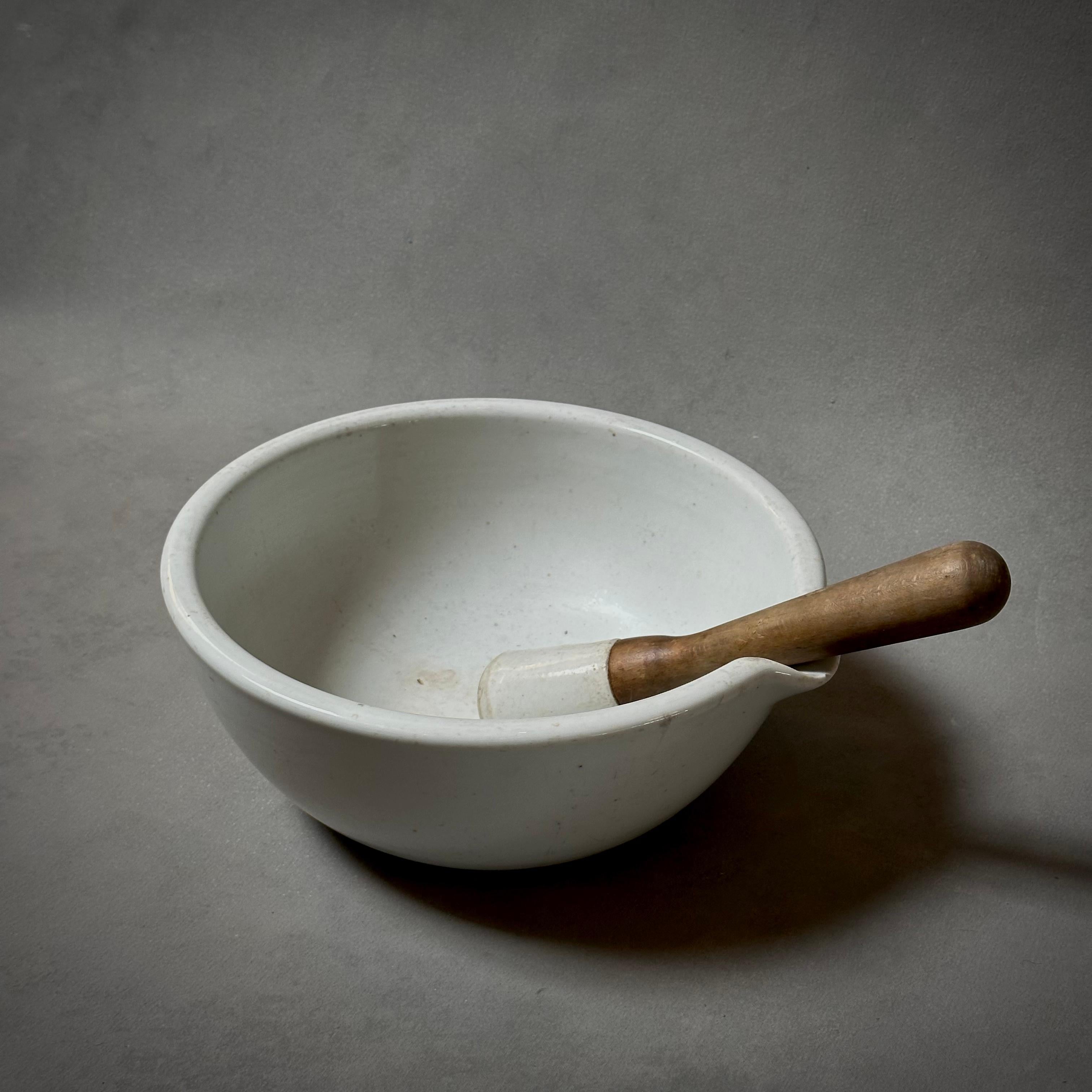 French 1920s Porcelain Mortar and Pestle For Sale at 1stDibs