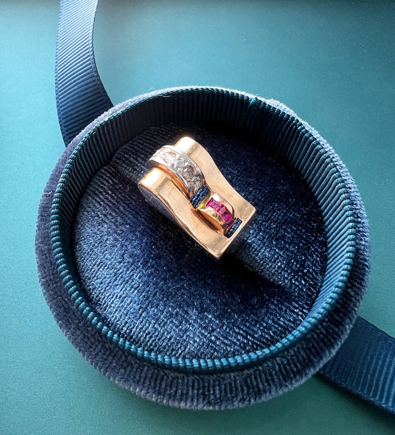 French 1940s 18k Yellow Gold Diamond Ruby Tank Ring For Sale at 1stDibs