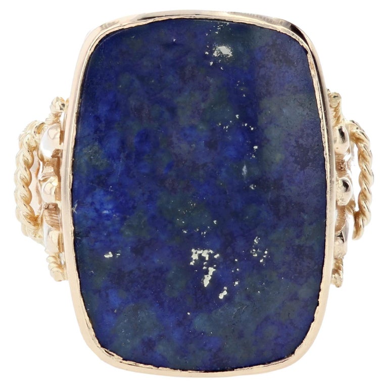 French 1940s 5.20 Carat Lapis Lazuli 18 Karat Yellow Gold Ring at 1stDibs