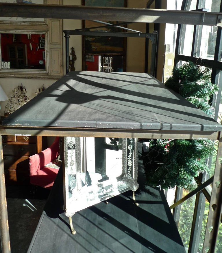 French 1940s Iron Display Unit with Four Painted Wood Shelves For Sale ...