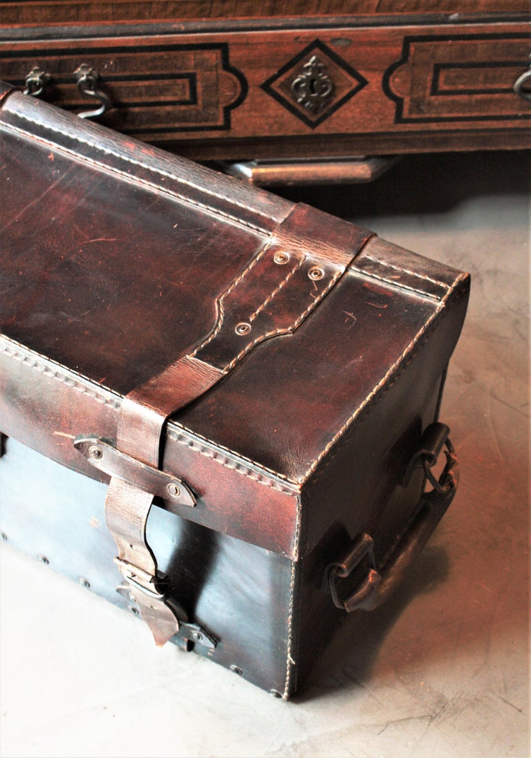 French Trunk in Brown Leather with Handles For Sale at 1stDibs