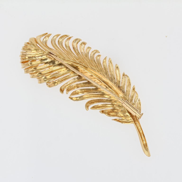 French 1960s 18 Karat Yellow Gold Feather Brooch at 1stDibs