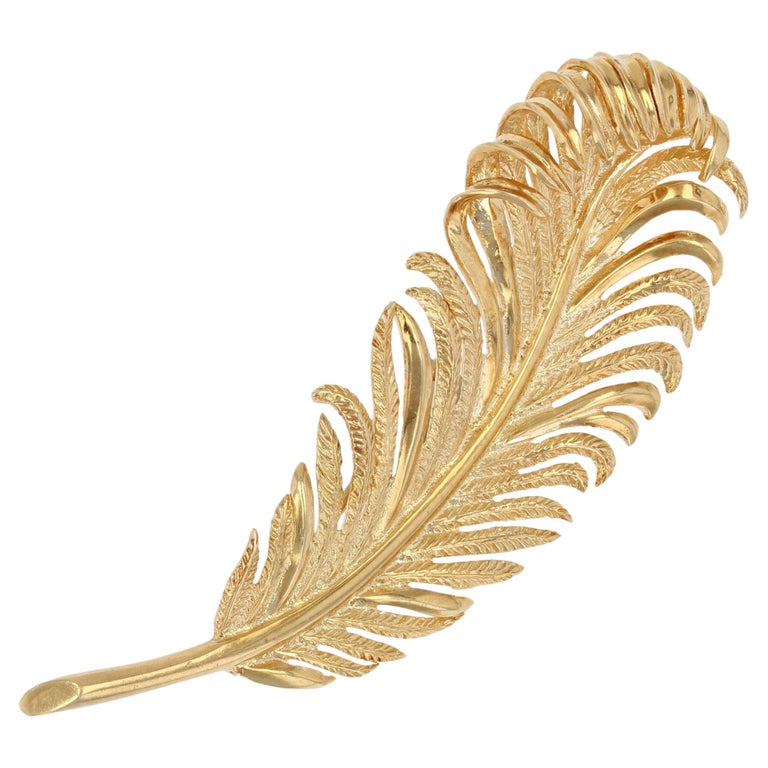 French 1960s 18 Karat Yellow Gold Feather Brooch at 1stDibs