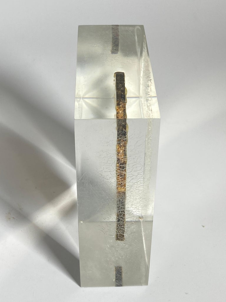 French, 1970s, Lucite Resin Cube Sculpture with Agate Stone For Sale at ...