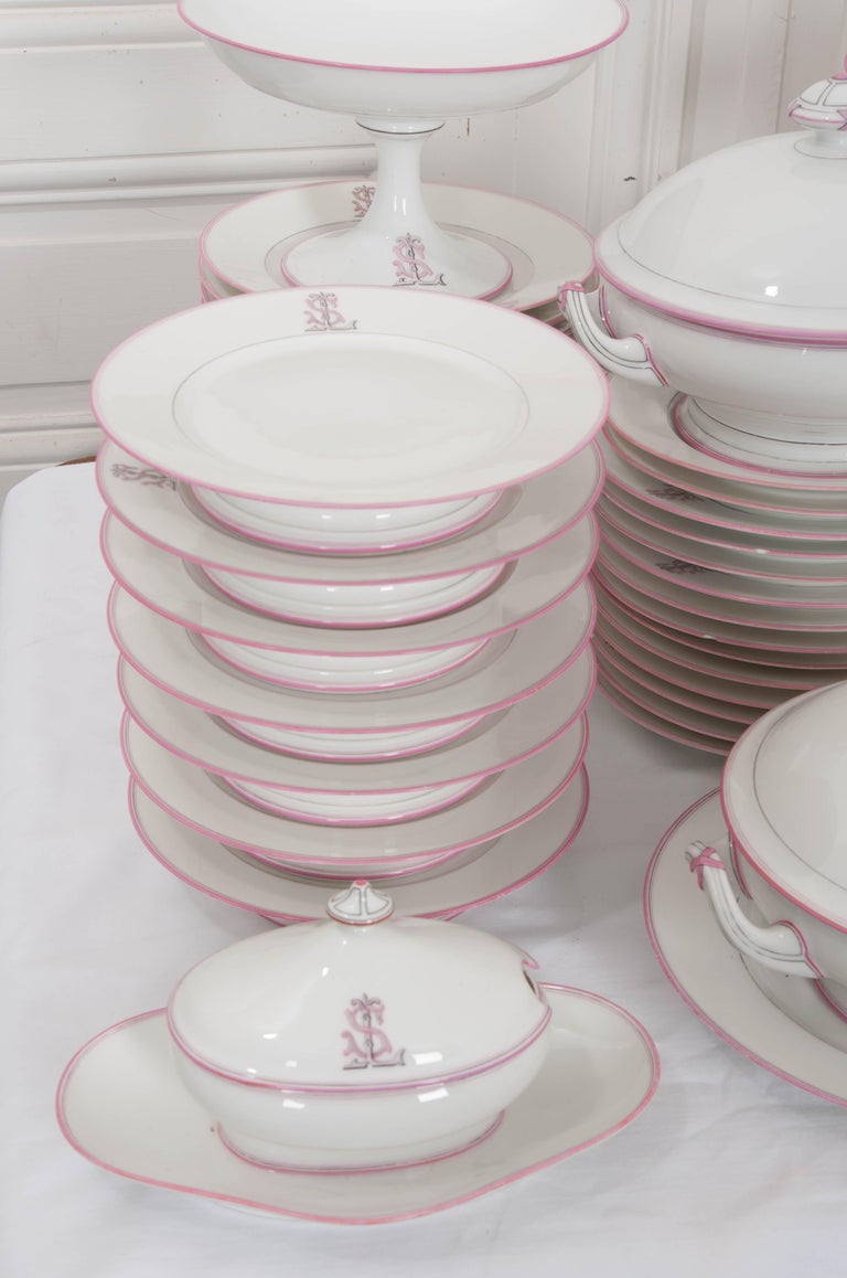 French 19th Century 95-Piece Old Paris Porcelain Dinner Service at 1stDibs
