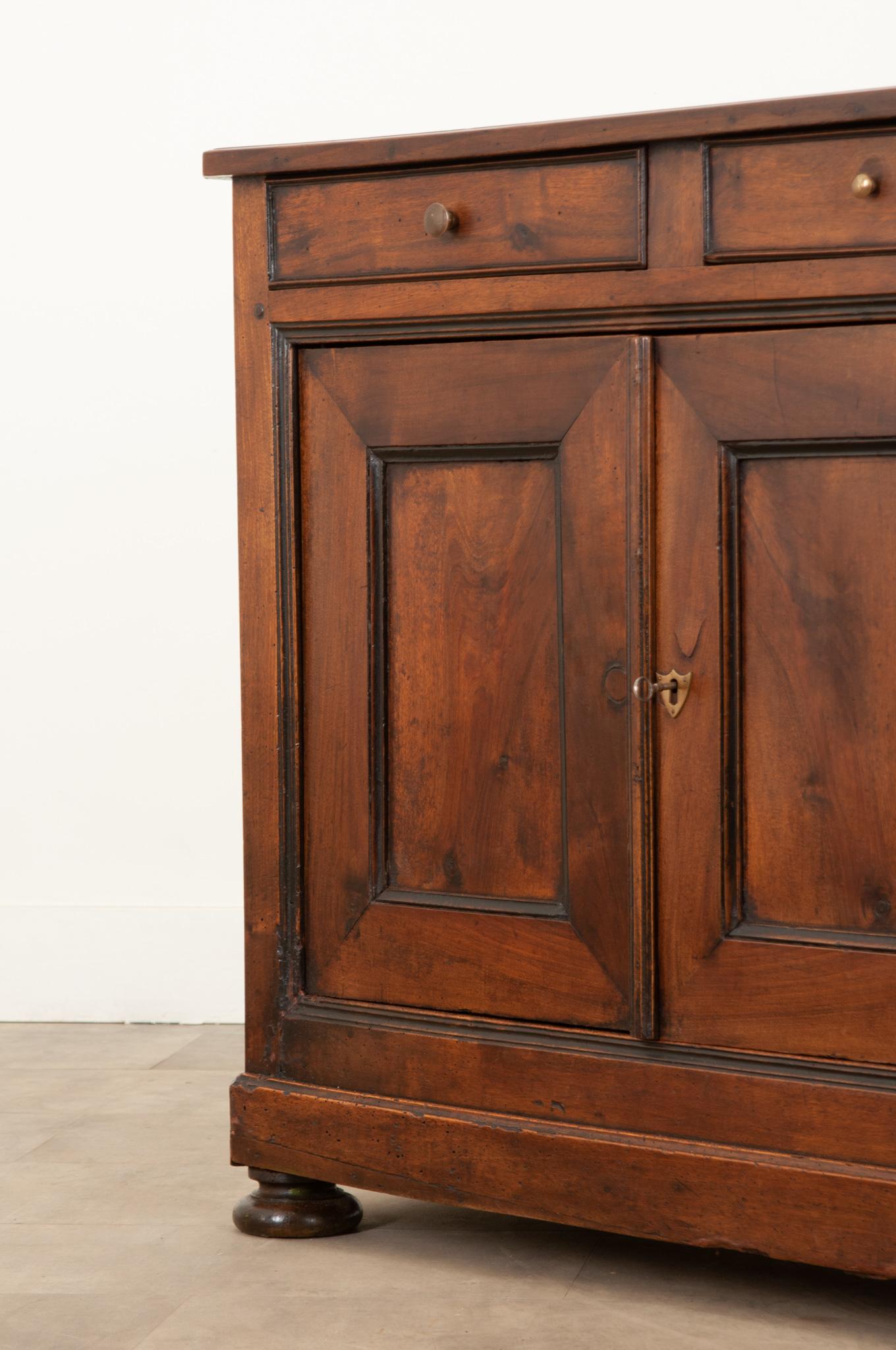 French 19th Century Ash and Walnut Enfilade For Sale at 1stDibs