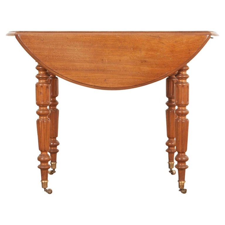 French, 19th Century, Drop-Leaf Extending Table For Sale at 1stDibs