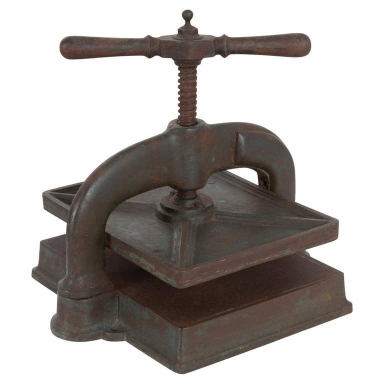 French 19th Century Iron Bookbinding Press at 1stDibs