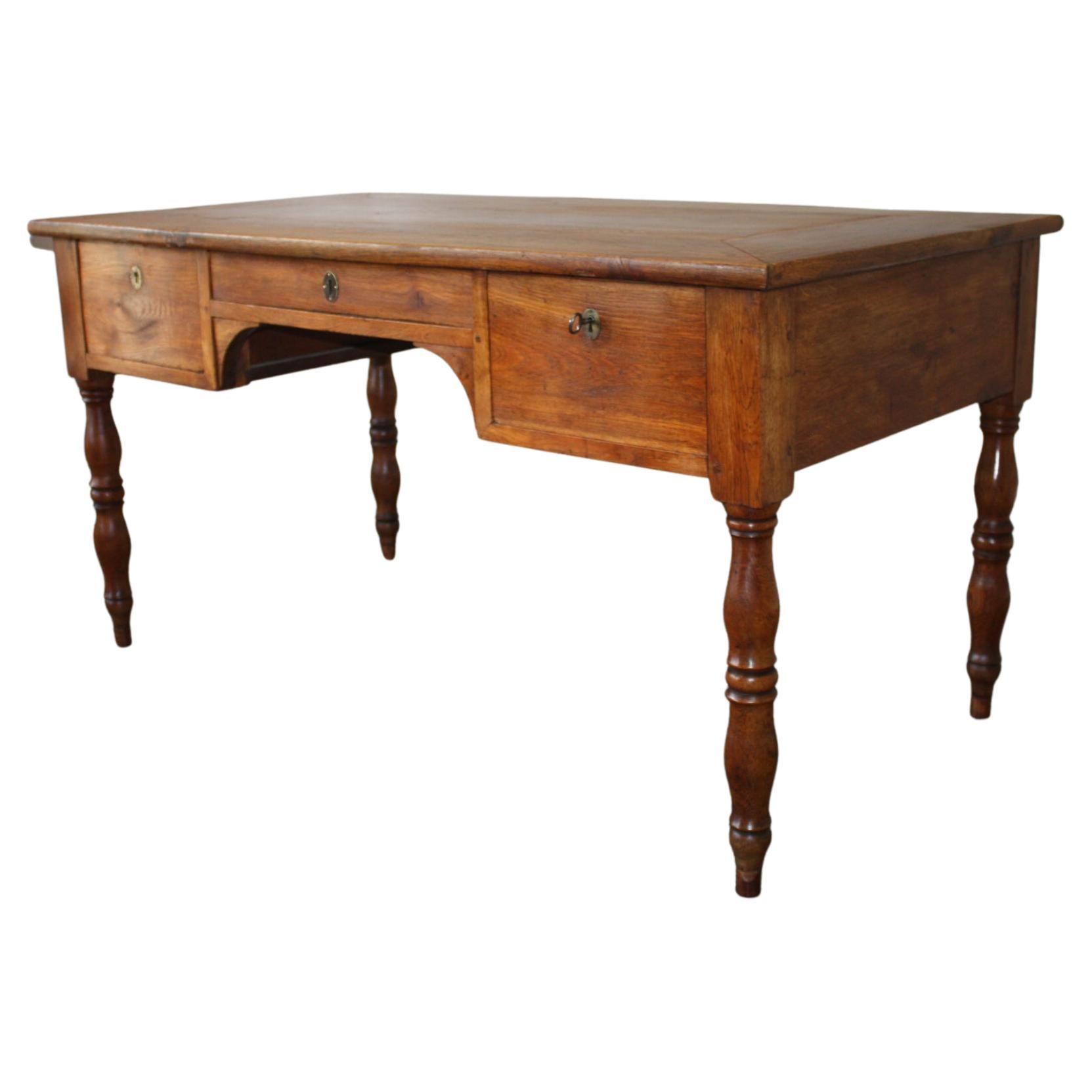 French 19th Century Louis-Philippe Desk For Sale at 1stDibs