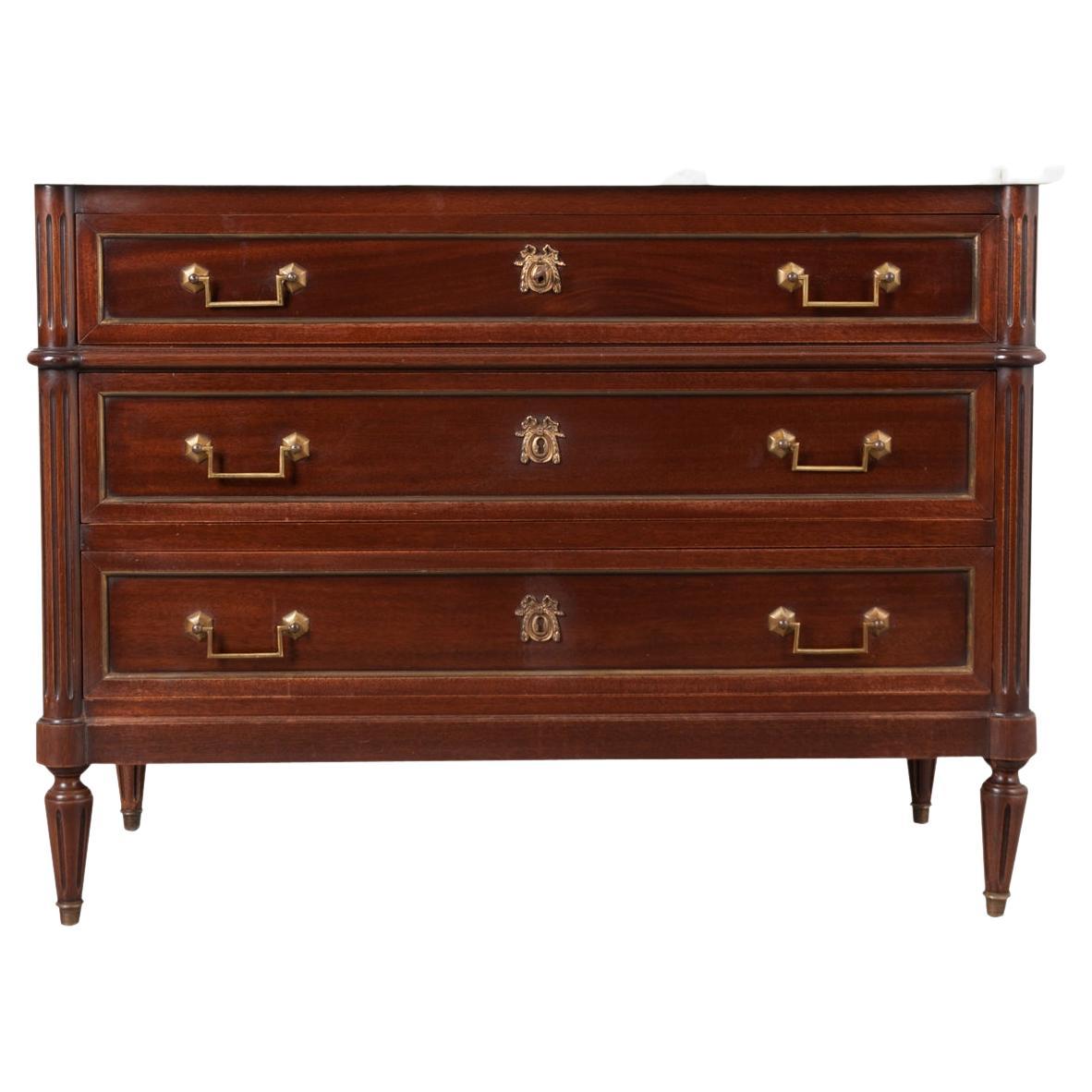 19th Century French Louis XVI Style Commode For Sale at 1stDibs