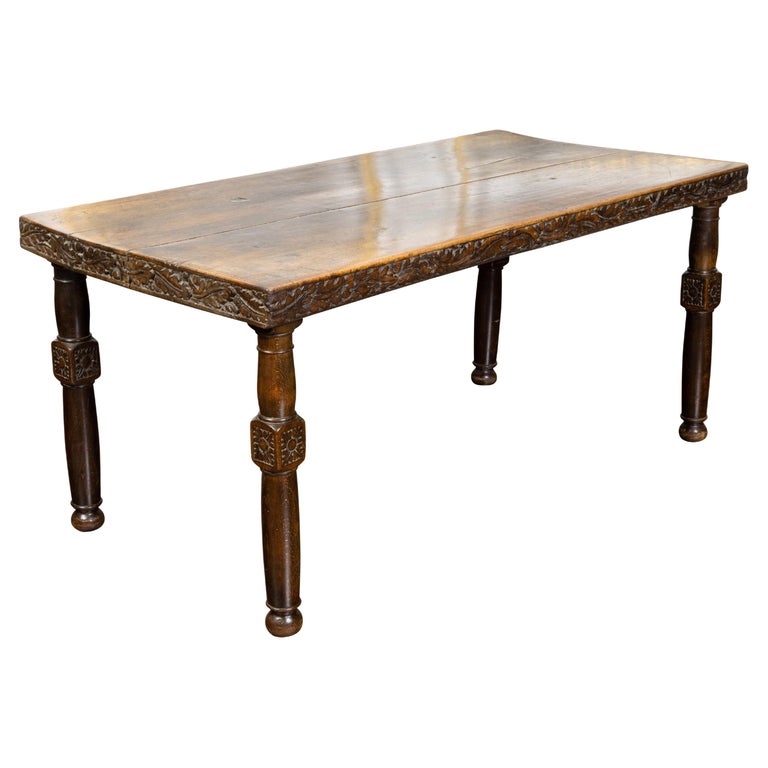French 19th Century Walnut Dining Room Table with Foliage Carved Frieze ...