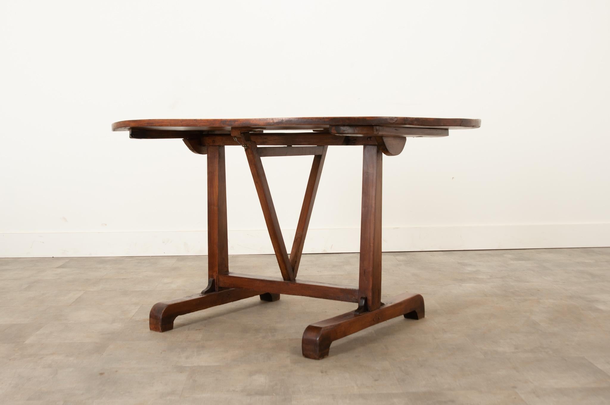 French, 19th Century, Walnut Vendange Table at 1stDibs