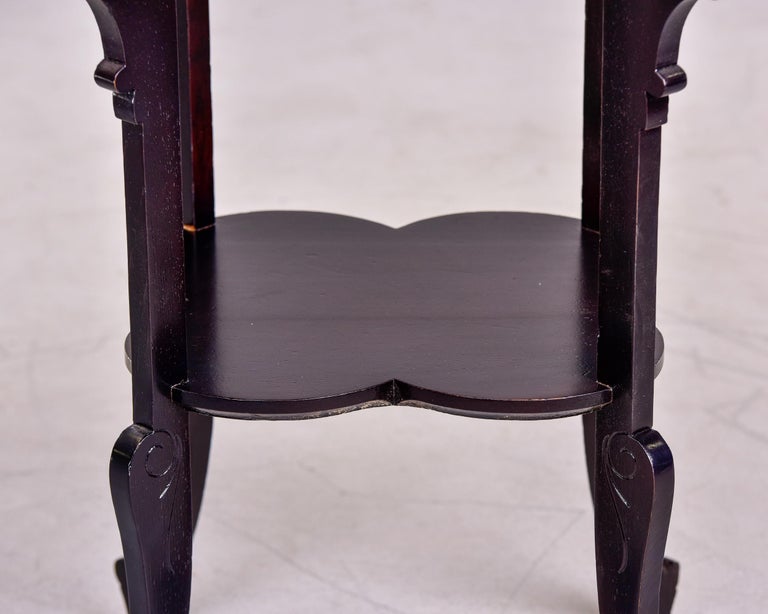 French Art Deco Black Scalloped Quatrefoil Side Table For Sale at 1stDibs