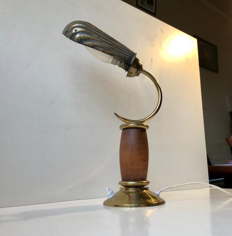 French Art Deco Clam Shell Table Light in Brass and Oak, 1930s For Sale ...