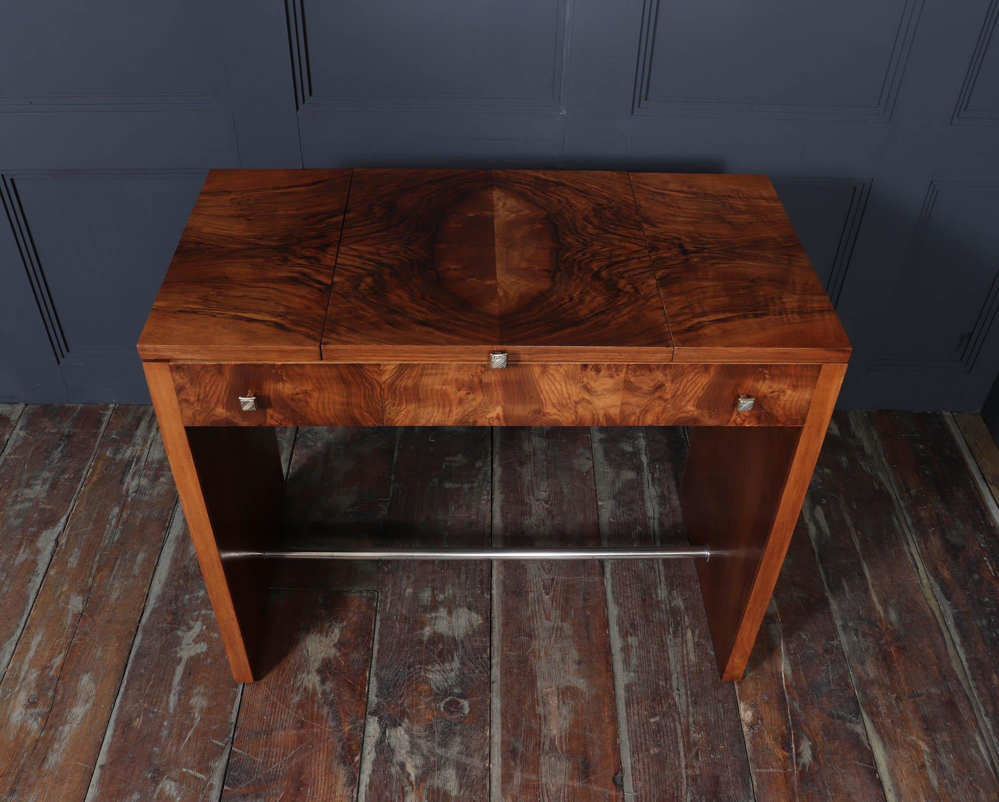 French Art Deco Dressing Table For Sale at 1stDibs