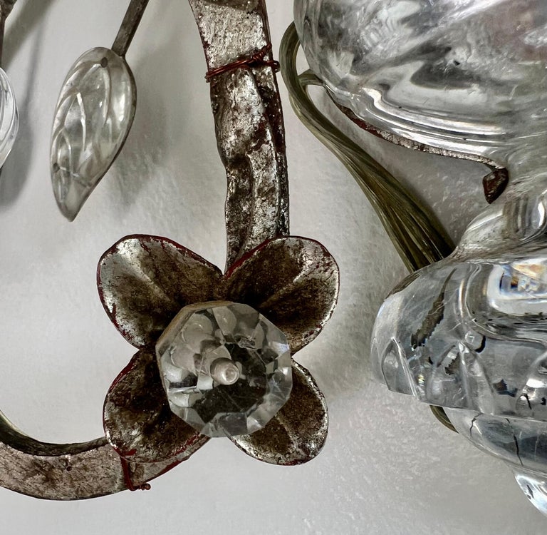 French Art Deco Gilt Metal and Crystal Wall Sconce For Sale at 1stDibs