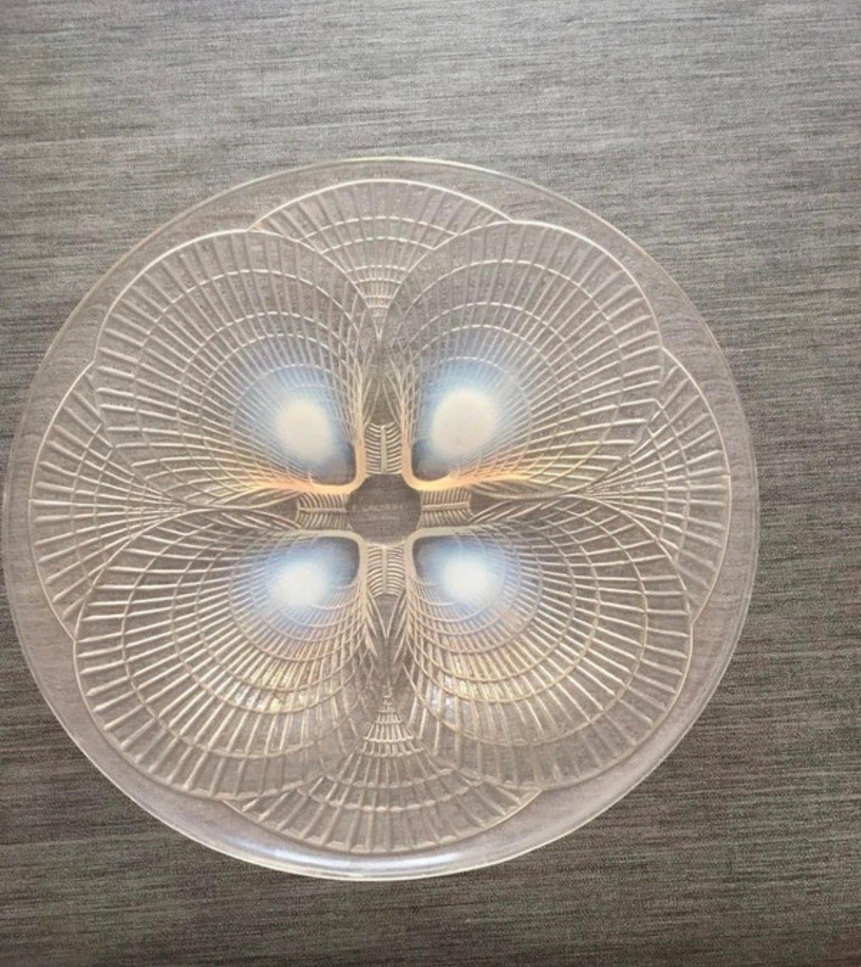 French Art Deco Plate Opaline Glass with Scallops by René Lalique ...