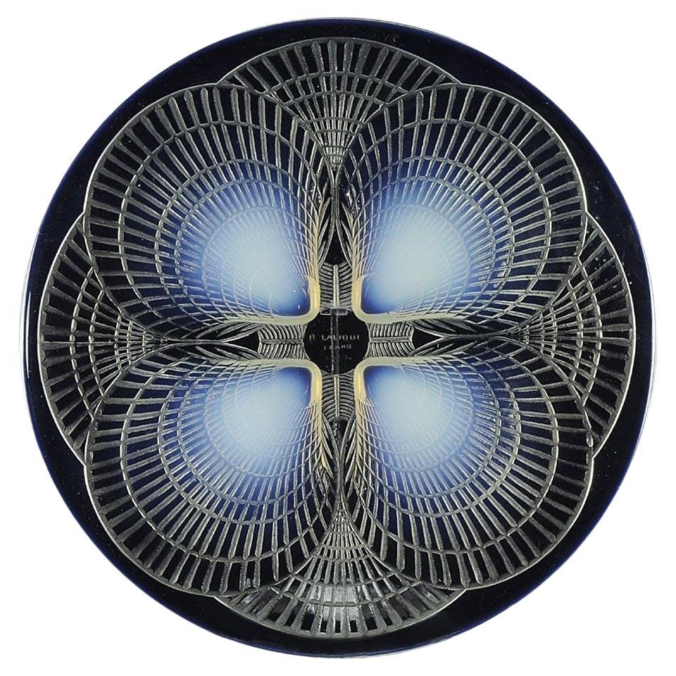French Art Deco Plate Opaline Glass with Scallops by René Lalique ...