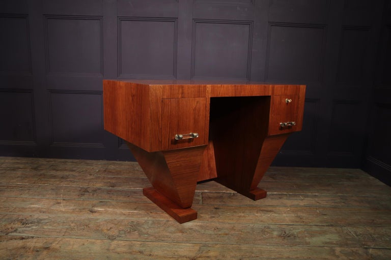 French Art Deco Reception Desk For Sale at 1stDibs