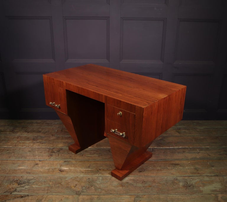 French Art Deco Reception Desk For Sale at 1stDibs