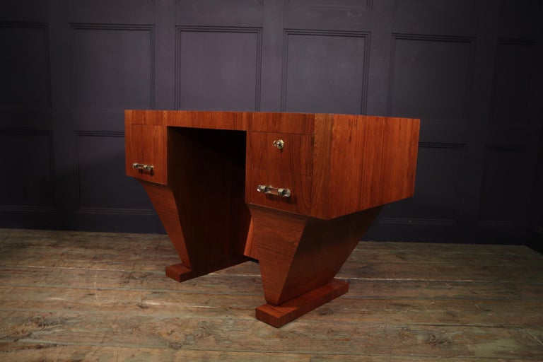 French Art Deco Reception Desk For Sale at 1stDibs