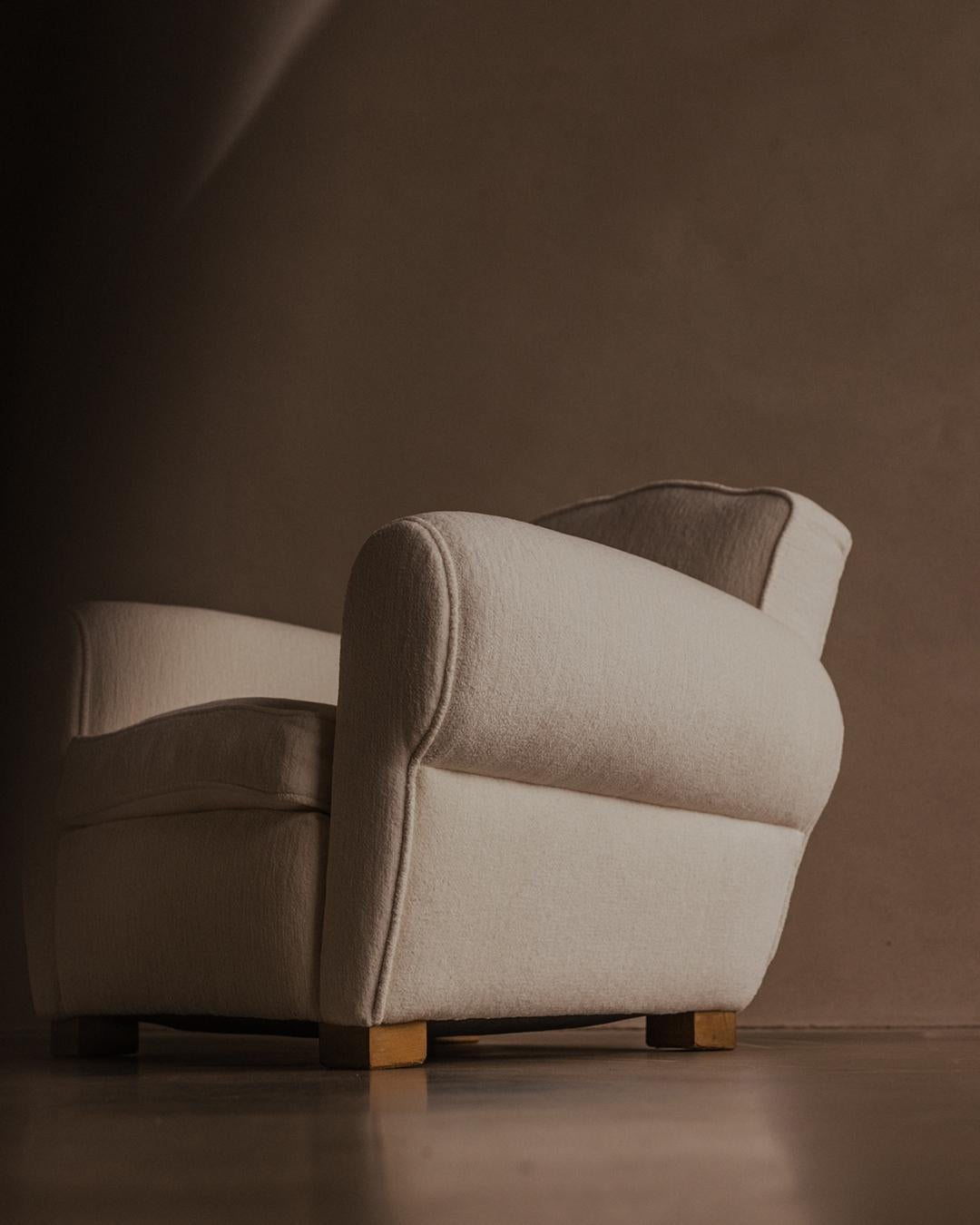 French Art Deco - Sofa Set For Sale at 1stDibs
