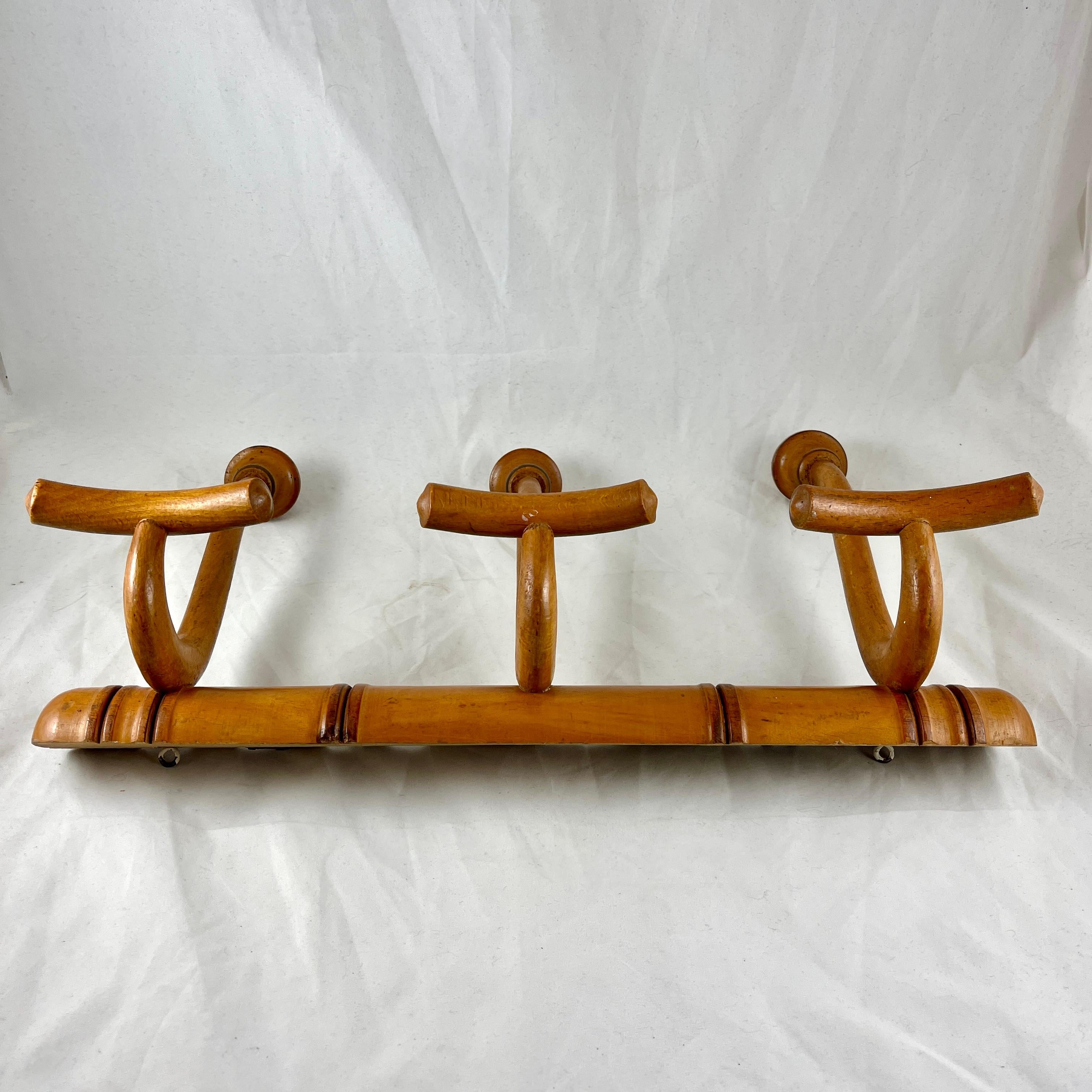 French Art Nouveau Bentwood Coat and Hat Rail For Sale at 1stDibs
